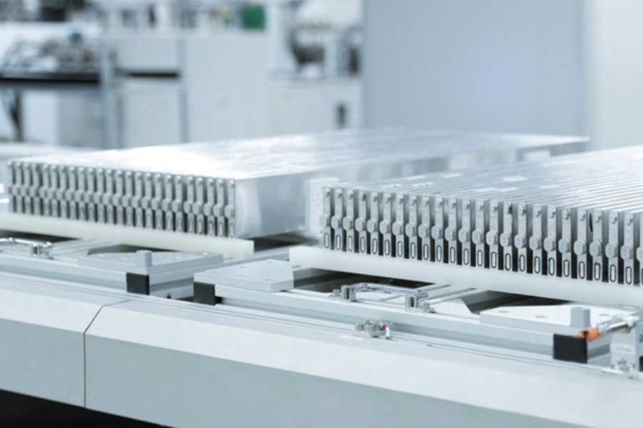 BYD’s ultra-rapid charger for EVs ‘sets a new benchmark ...