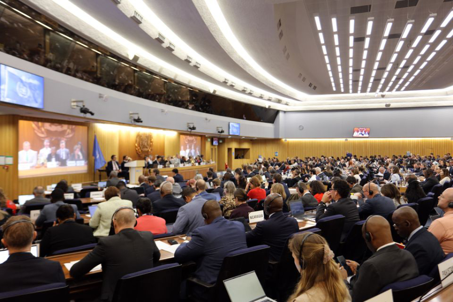 Shipping industry organisations call on IMO to approve net-zero ...